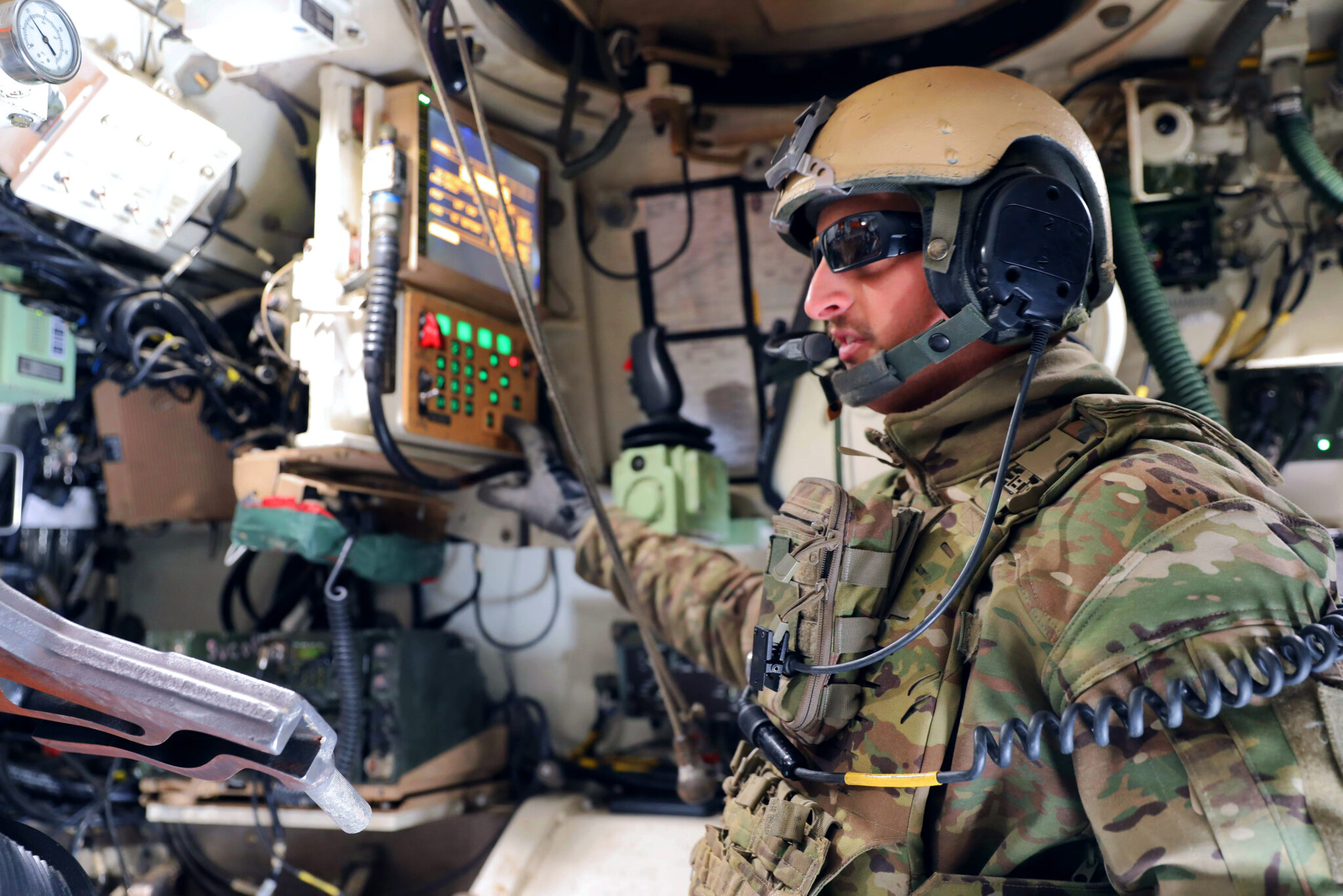 Military Ground Systems - RF Connectors & Cable Assemblies